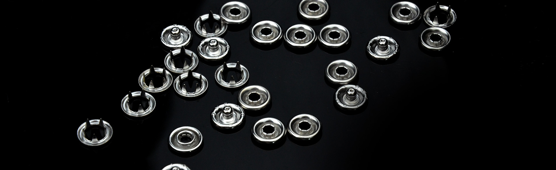 Gripfit™ Prong Snap Button-DMARK METAL BUTTON COMPANY LIMITED